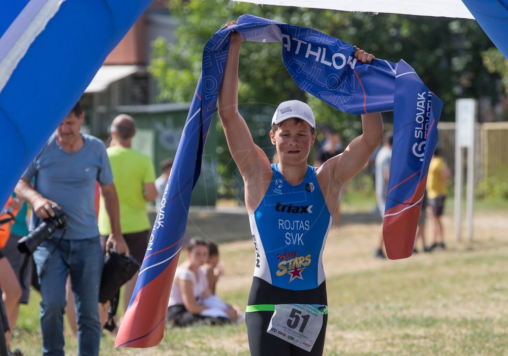 Rojtáš potvrdil povesť kráľa Jazera, majstrovský titul aj pre Borščovú ...